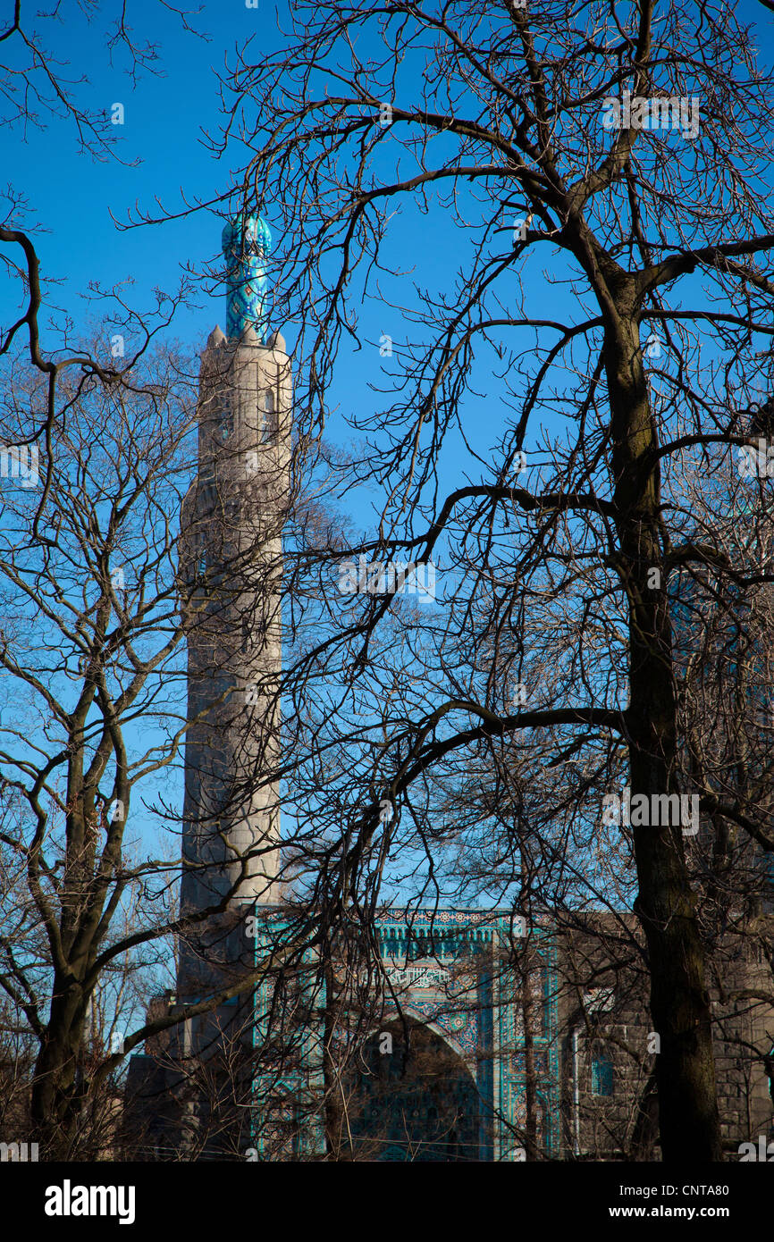 Russia, Saint-Petersburg,The Saint Petersburg Mosque,minaret Stock ...
