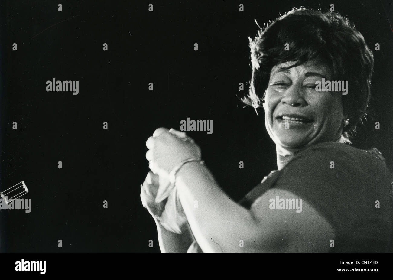 ELLA FITZGERALD (1917-1996) US jazz singer in October 1964 Stock Photo ...