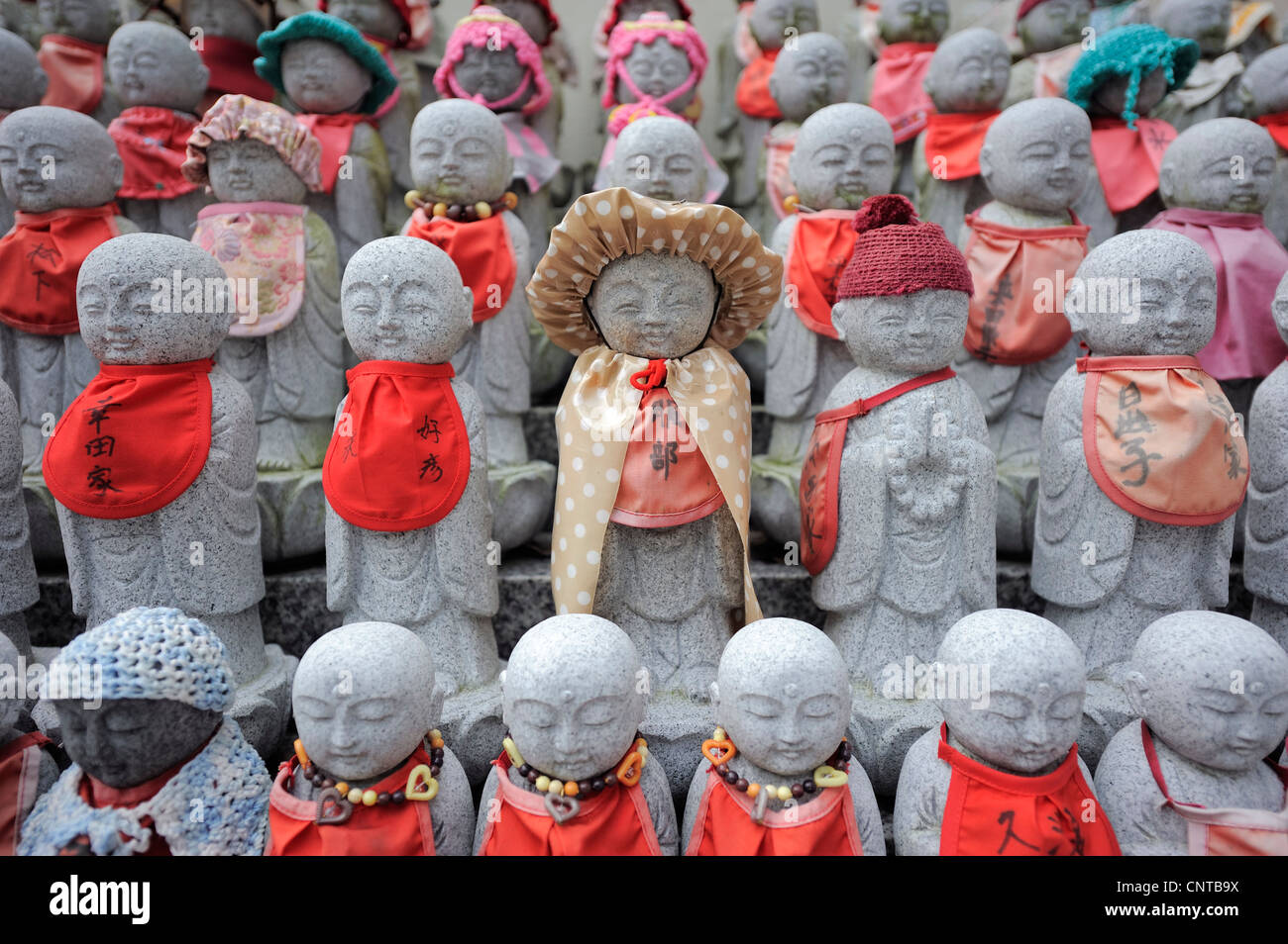 Monk statues japan hi-res stock photography and images - Alamy