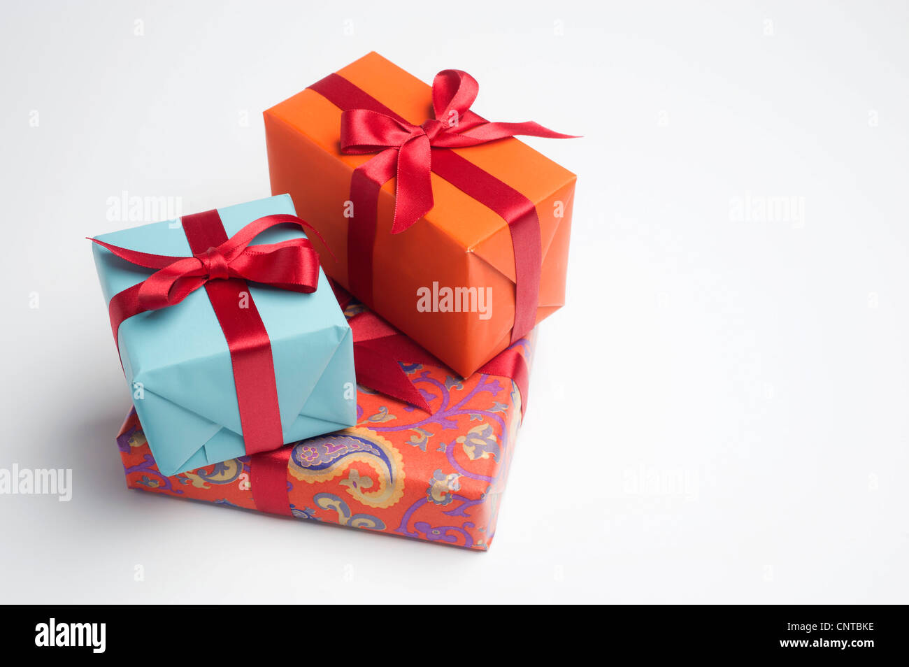 Birthday wrapped presents with bows hi-res stock photography and images ...