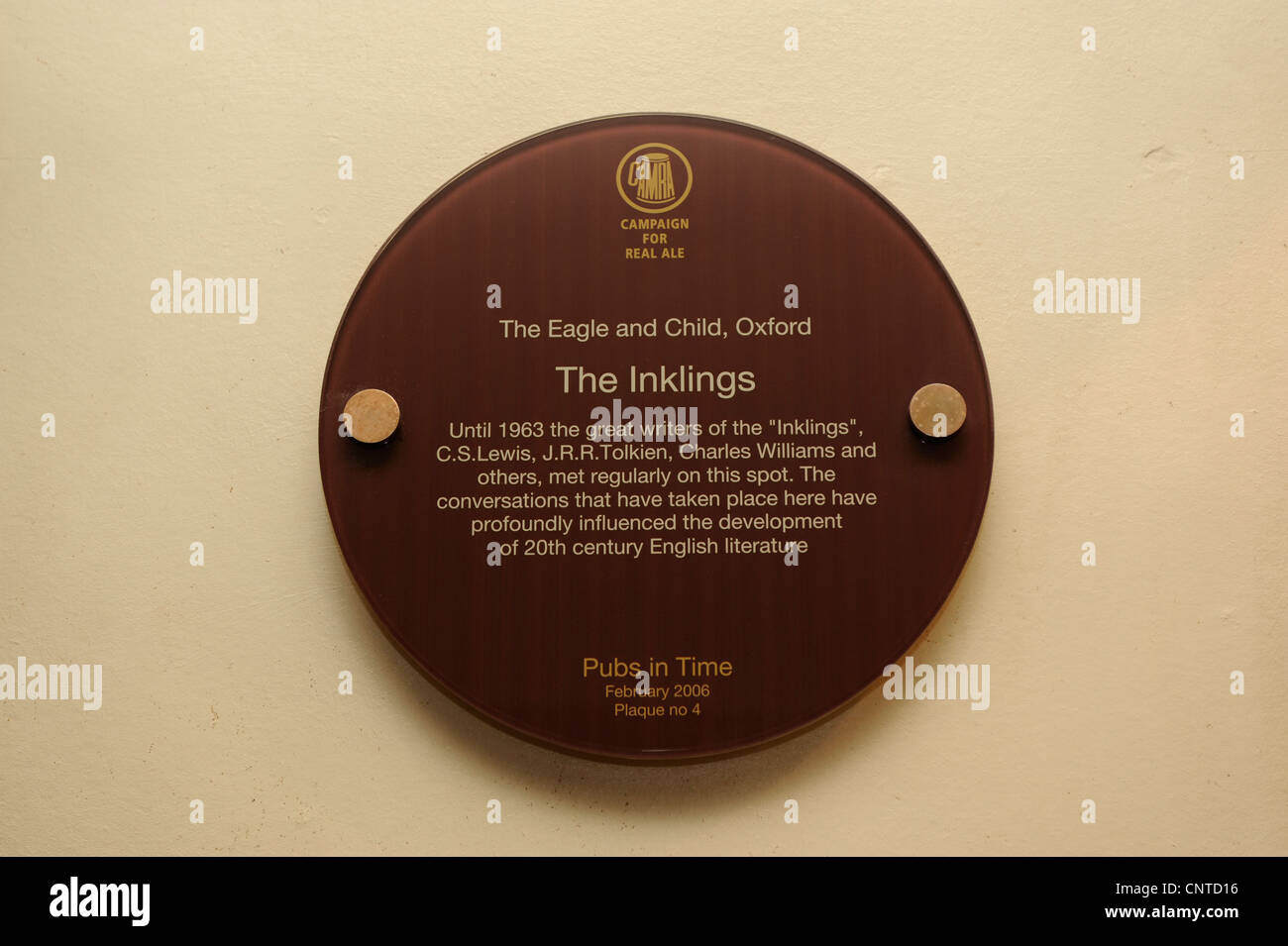 Circular plaque dedicated to The Inklings in The Eagle and Child ...