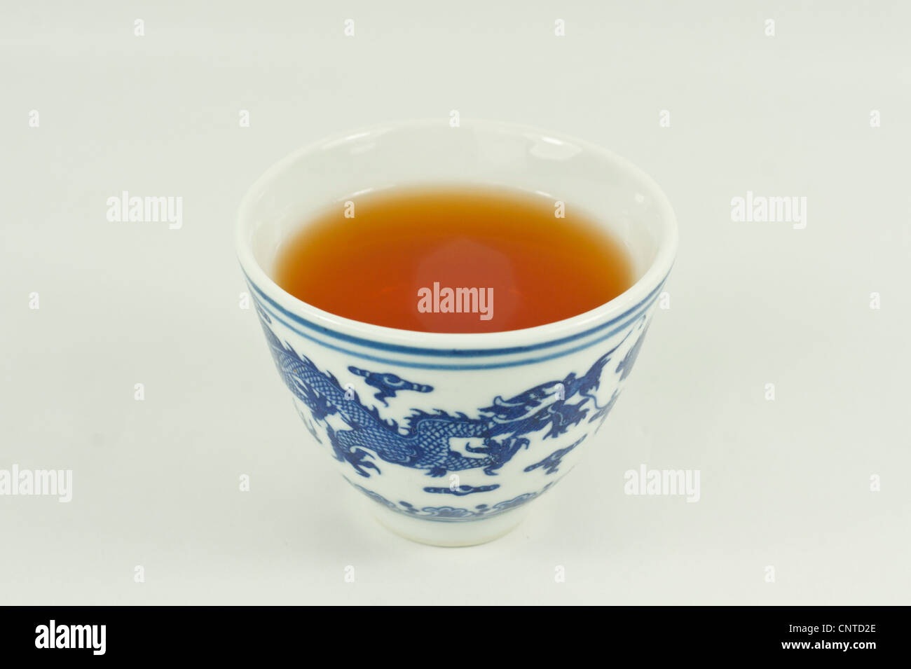 Chinese cup with tea Stock Photo - Alamy