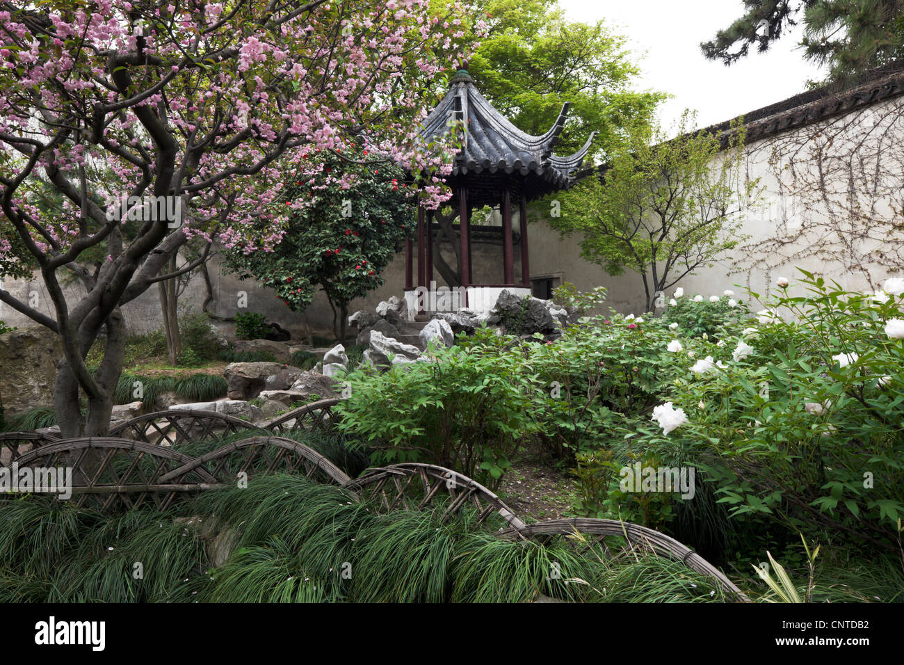 china，tourism，Photography，sky，Rock，Pond，Travel Destinations，Chinese ...