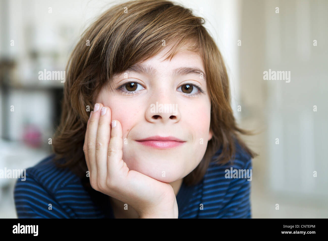 Resting chin on arm hi-res stock photography and images - Alamy