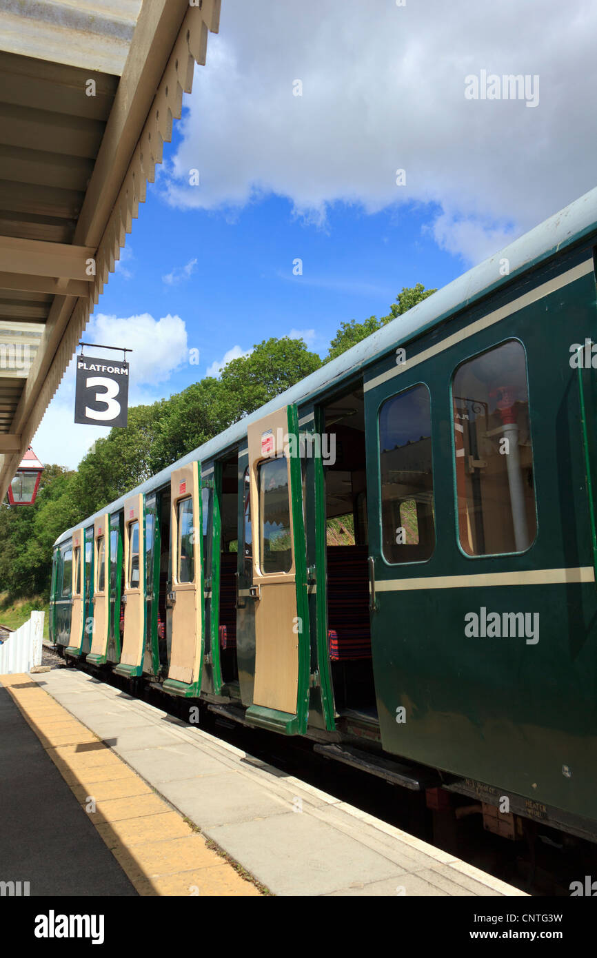 An Heritage train coach stands on the Wirksworth Railway Station in ...