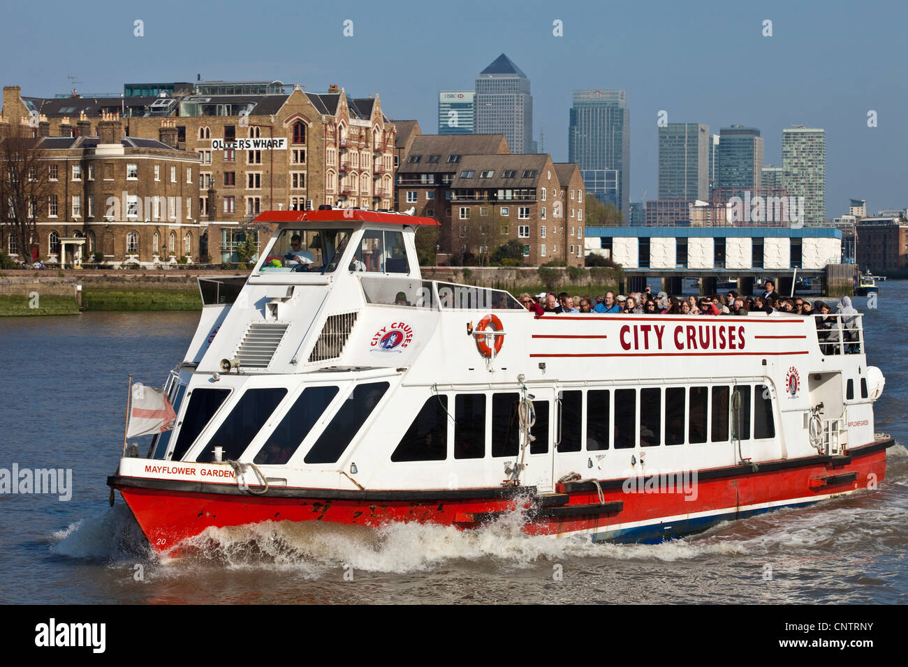 City Cruise Boat, River Thames, London, England Stock Photo - Alamy