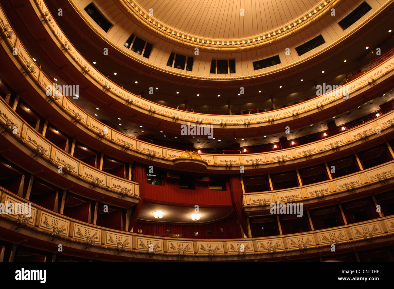 Staatsoper, The Vienna State Opera House in Vienna, Austria Stock Photo ...