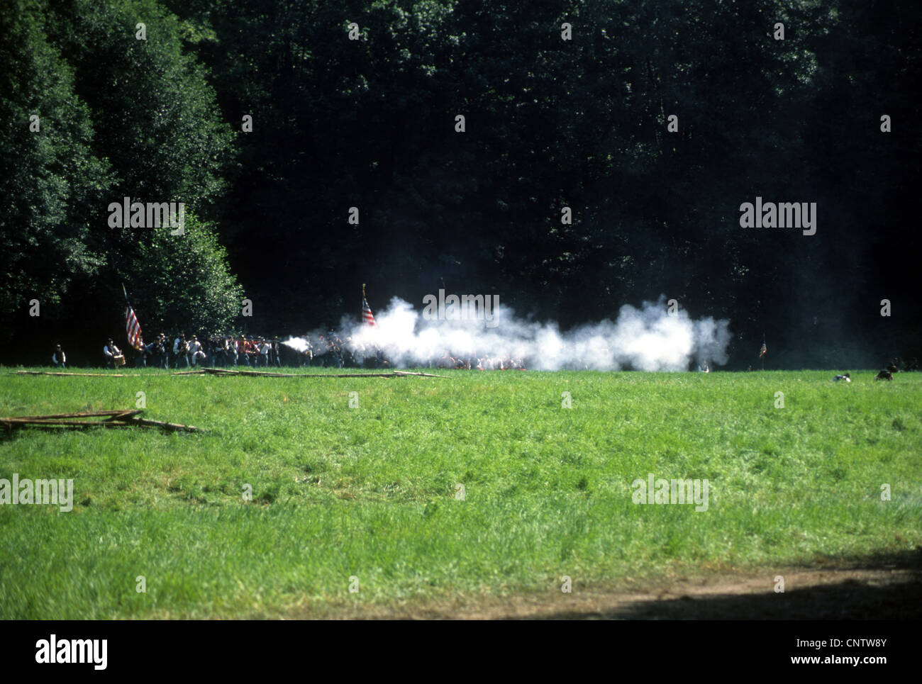 Union line of fire, Civil War battle reenactment Stock Photo - Alamy