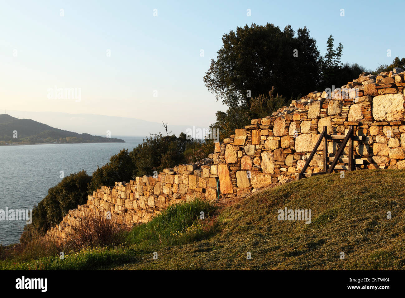 Perimeter wall hi-res stock photography and images - Alamy