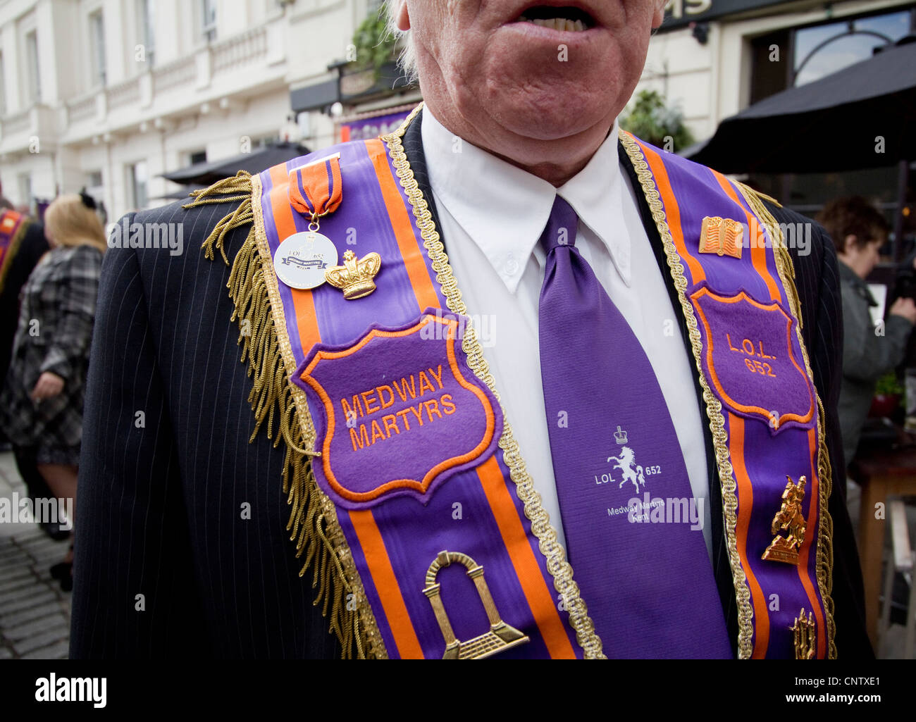 Orange order orange lodge orangemen hi-res stock photography and images ...