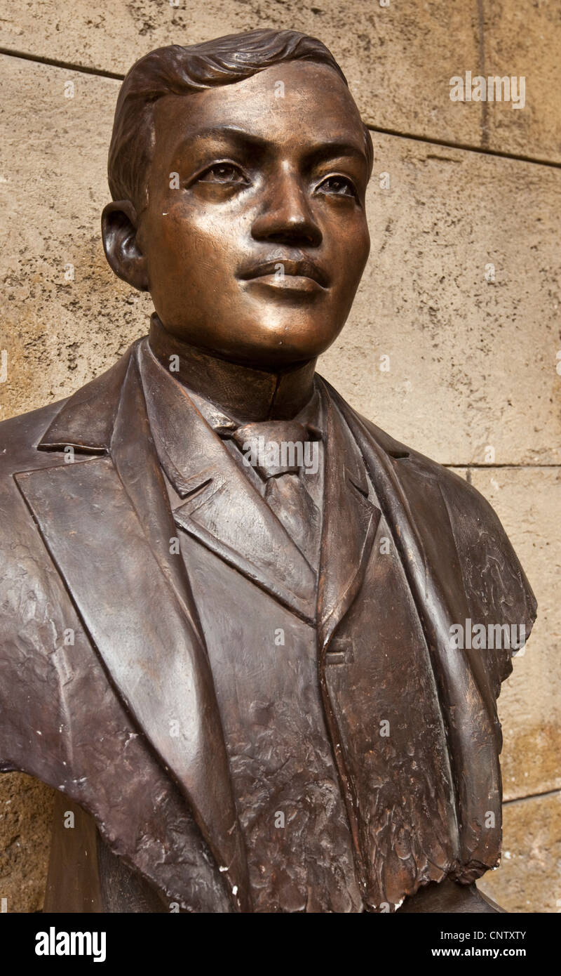 Bronze statue at havana hi-res stock photography and images - Alamy