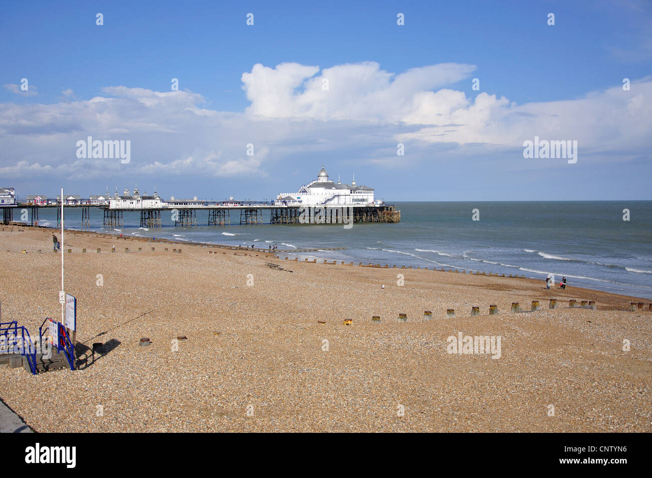 Eastbourne seafront beach promenade pier hi-res stock photography and ...