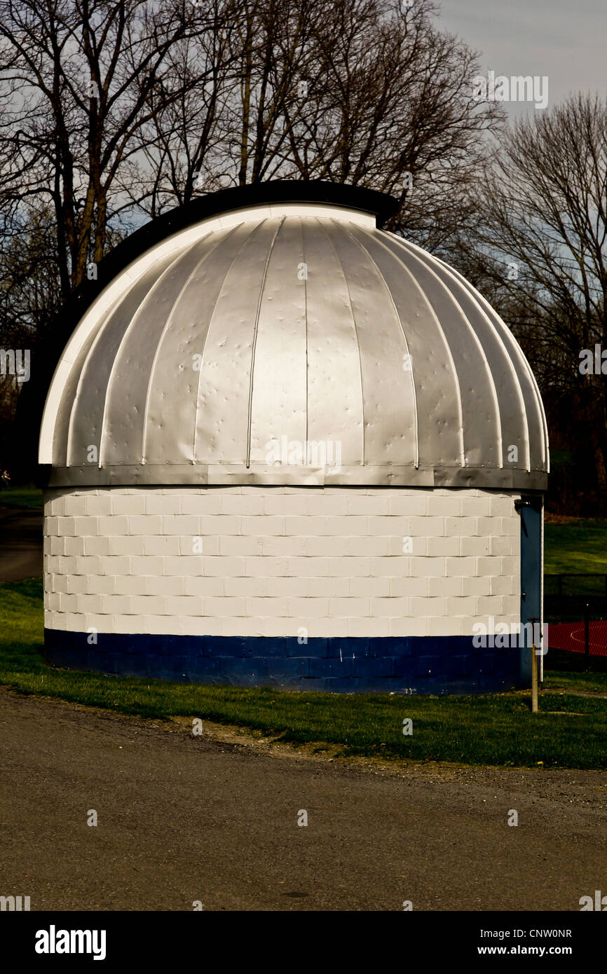 A small High School observatory with a silver roof Stock Photo - Alamy