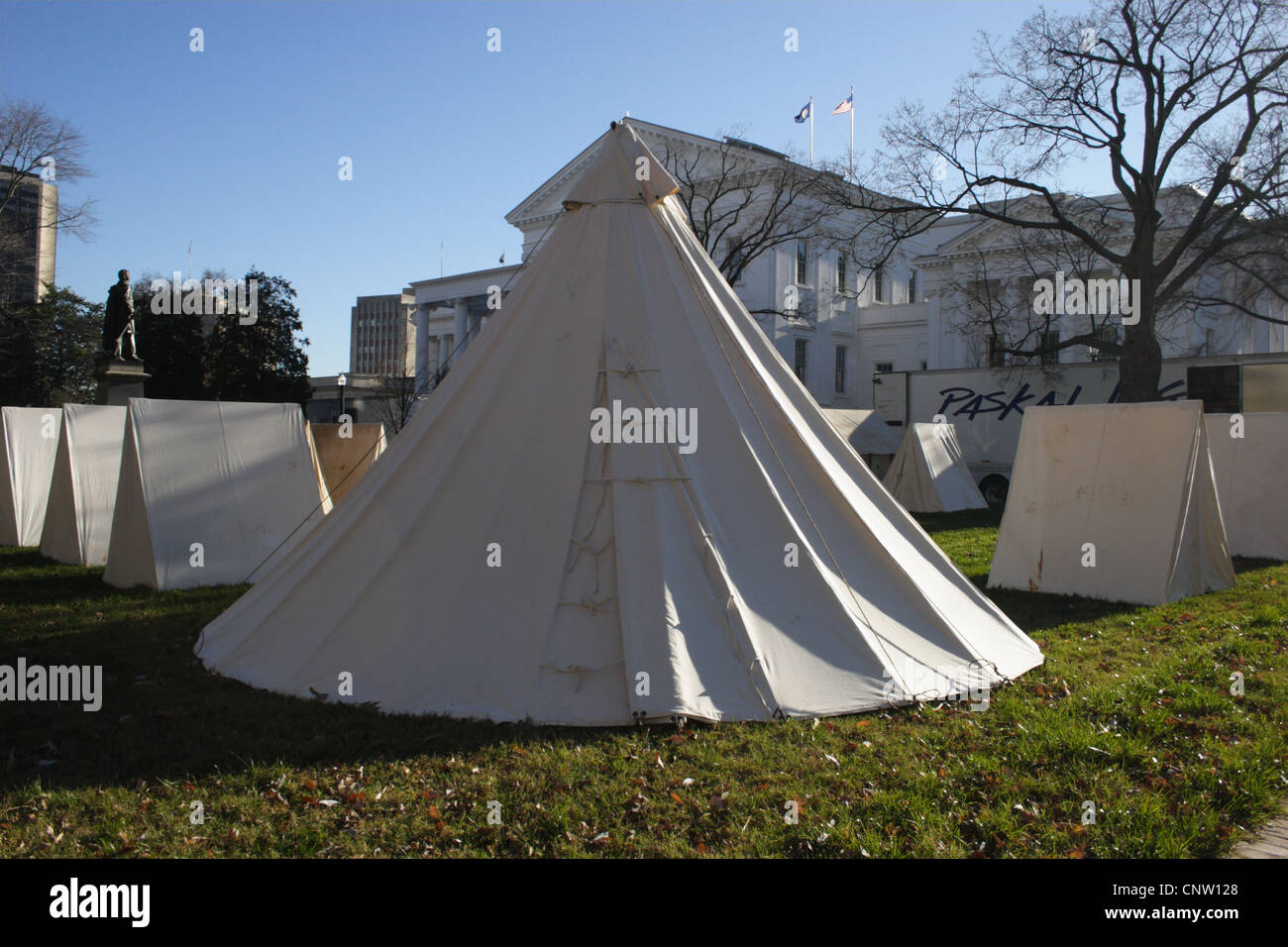 Union army encampment scene on set of Spielberg's movie Lincoln.. The ...
