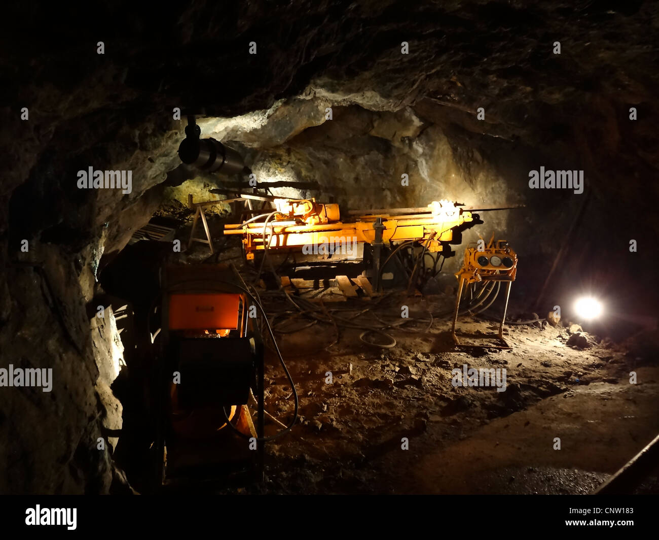 Mercury mineral hi-res stock photography and images - Alamy