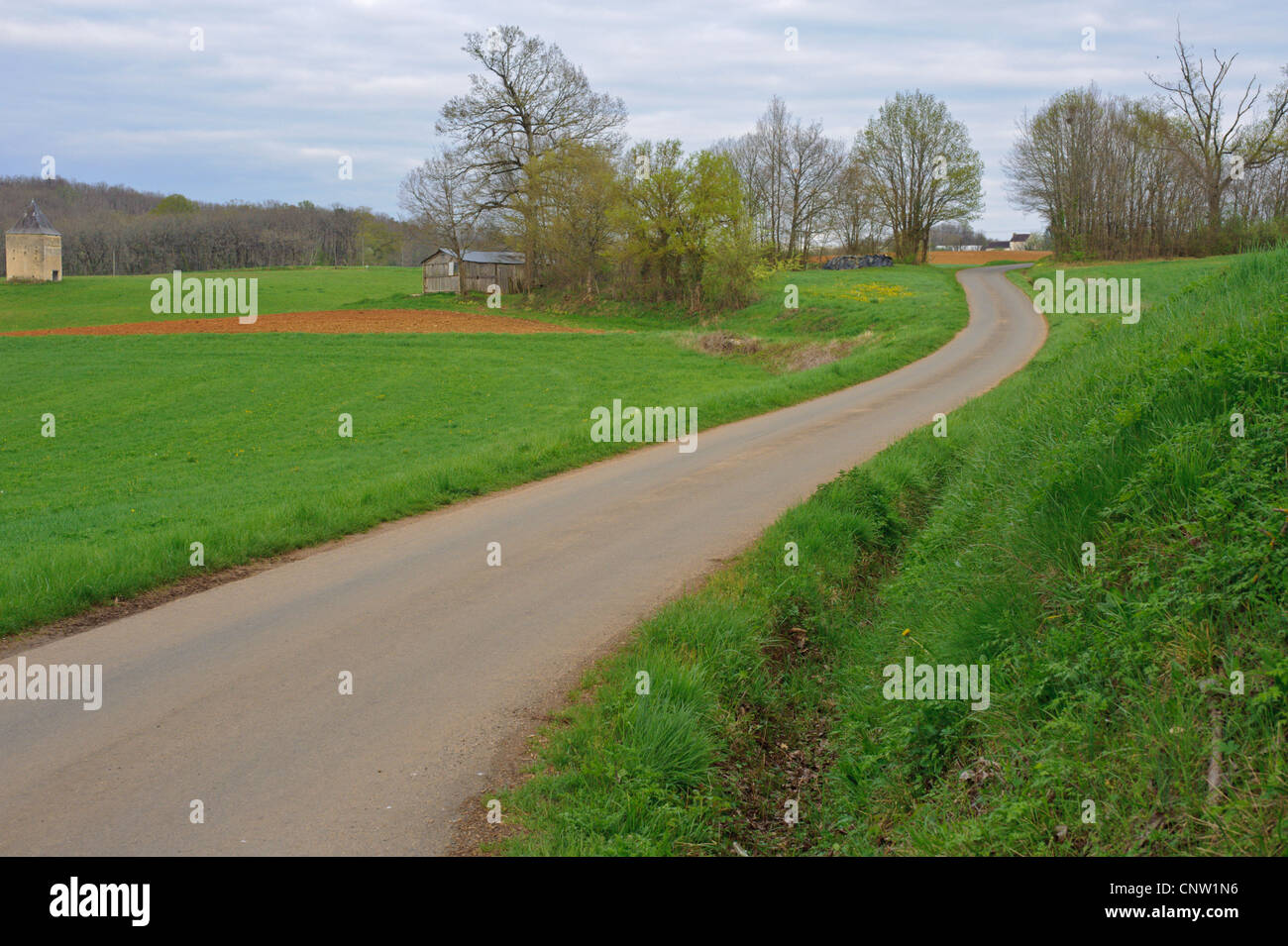 Village in southern france hi-res stock photography and images - Alamy