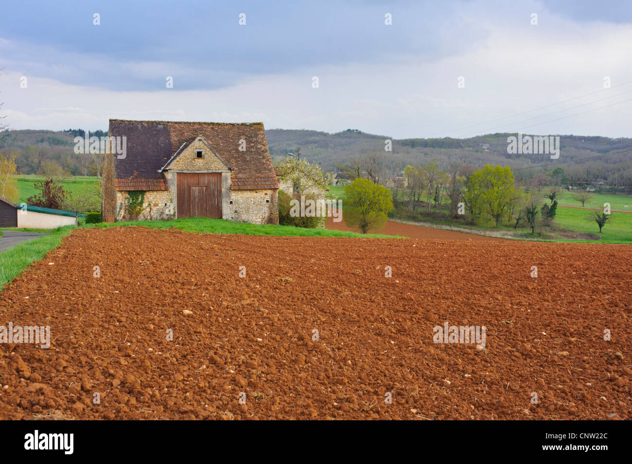 French farm barn hi-res stock photography and images - Alamy