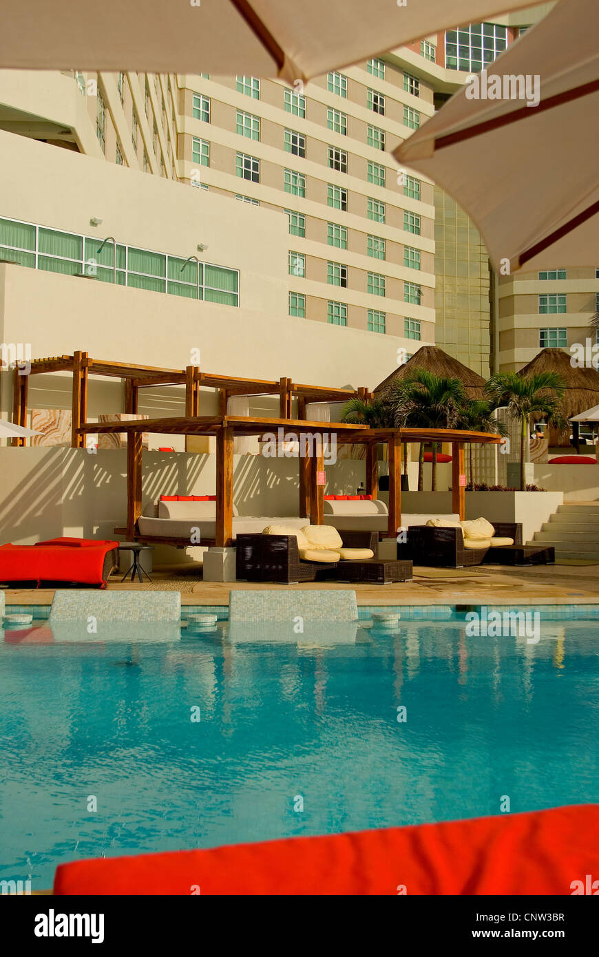 Cancun beach club hi-res stock photography and images - Alamy