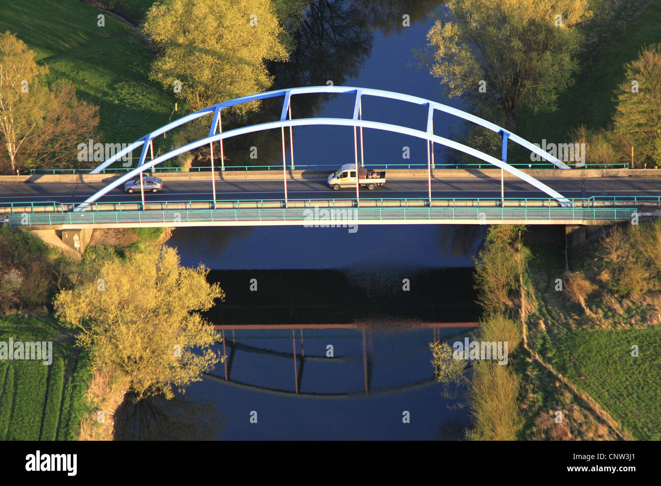 Borker see hi-res stock photography and images - Alamy