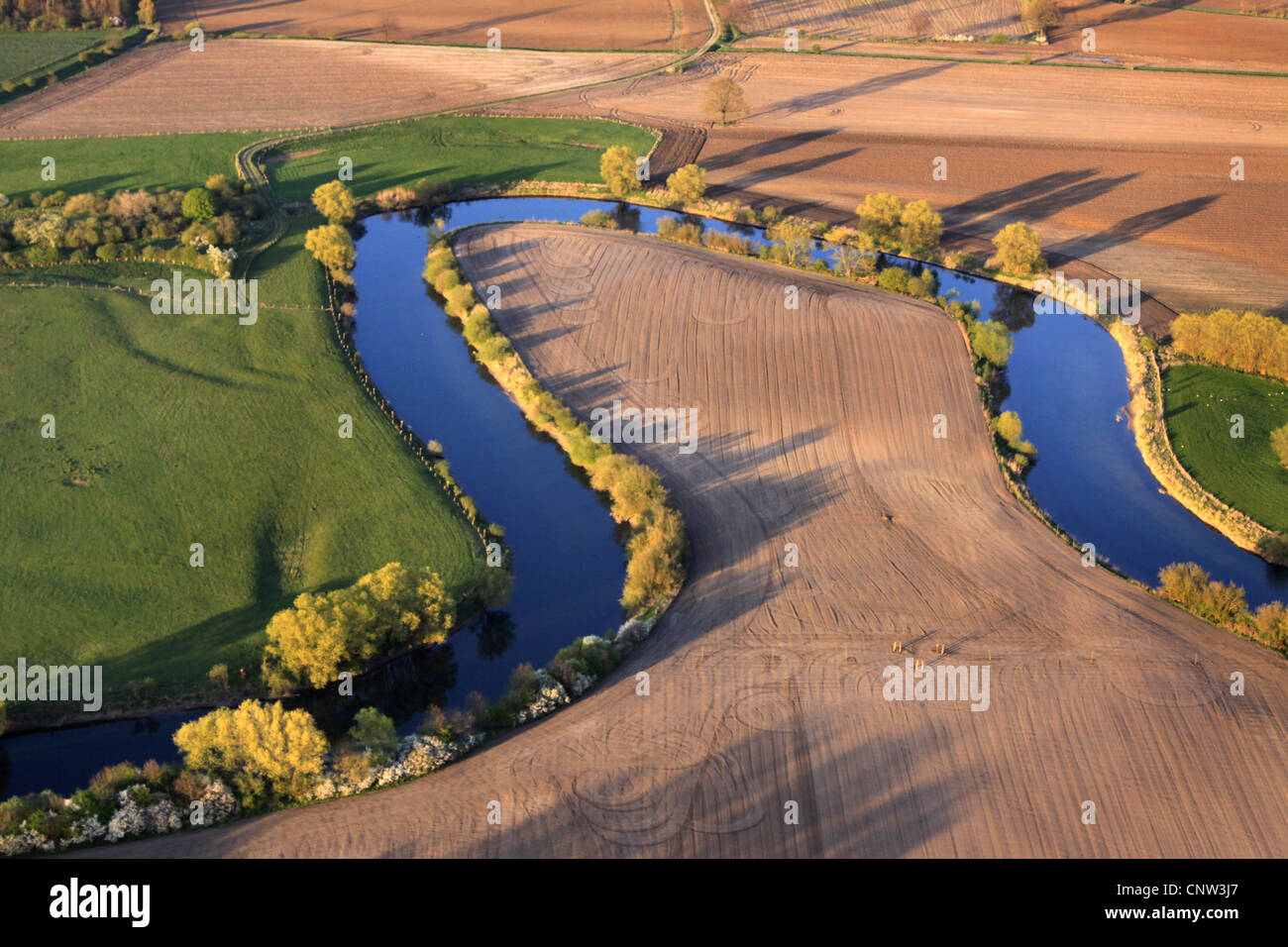 Sinuosity hi-res stock photography and images - Alamy