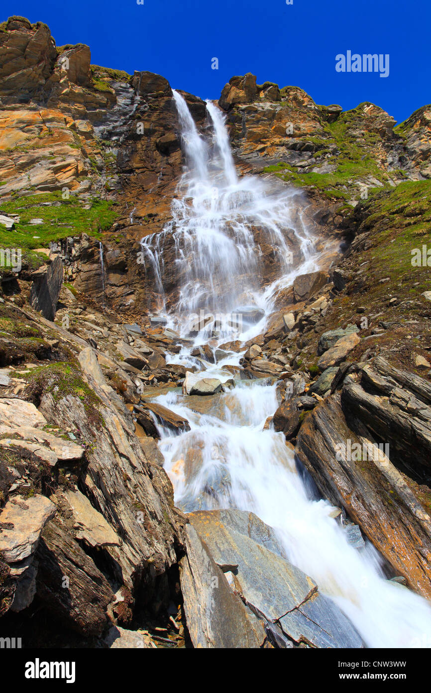 Foot of rock mountain hi-res stock photography and images - Alamy