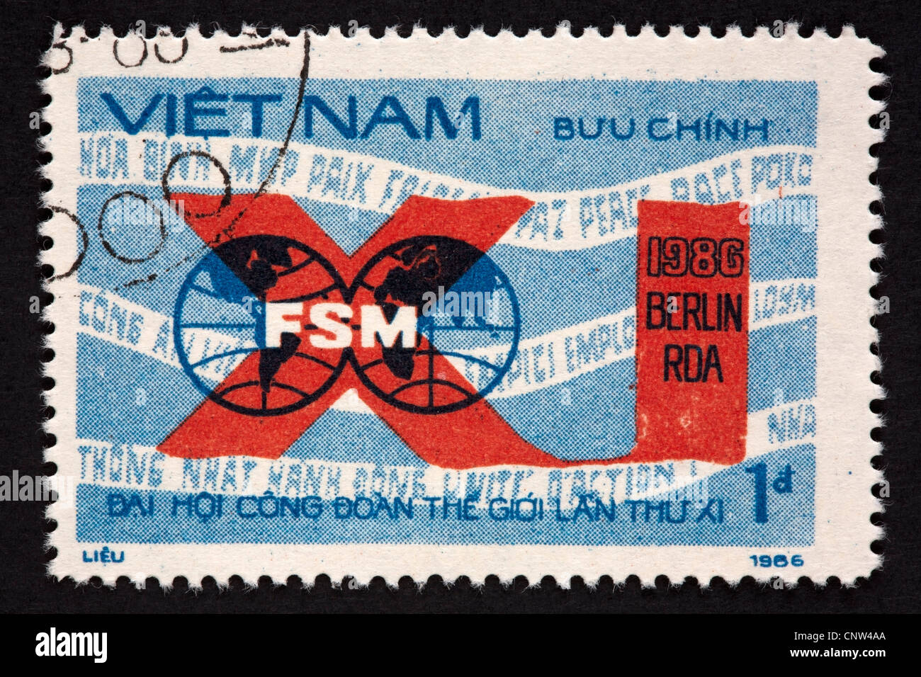 Vietnamese postage stamp hi-res stock photography and images - Alamy