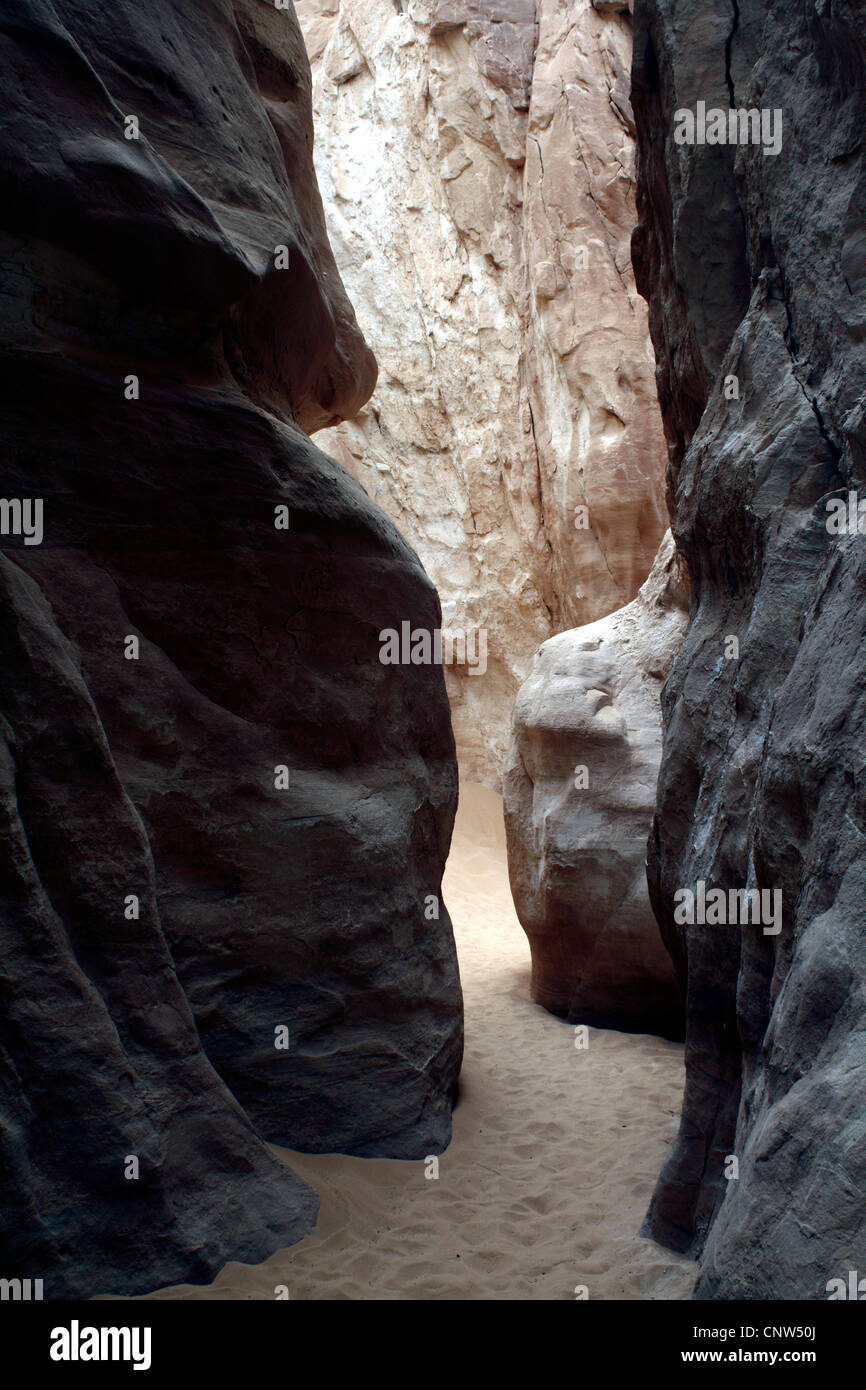 sandstone formations in the White Canyon, Egypt, Sinai Stock Photo - Alamy