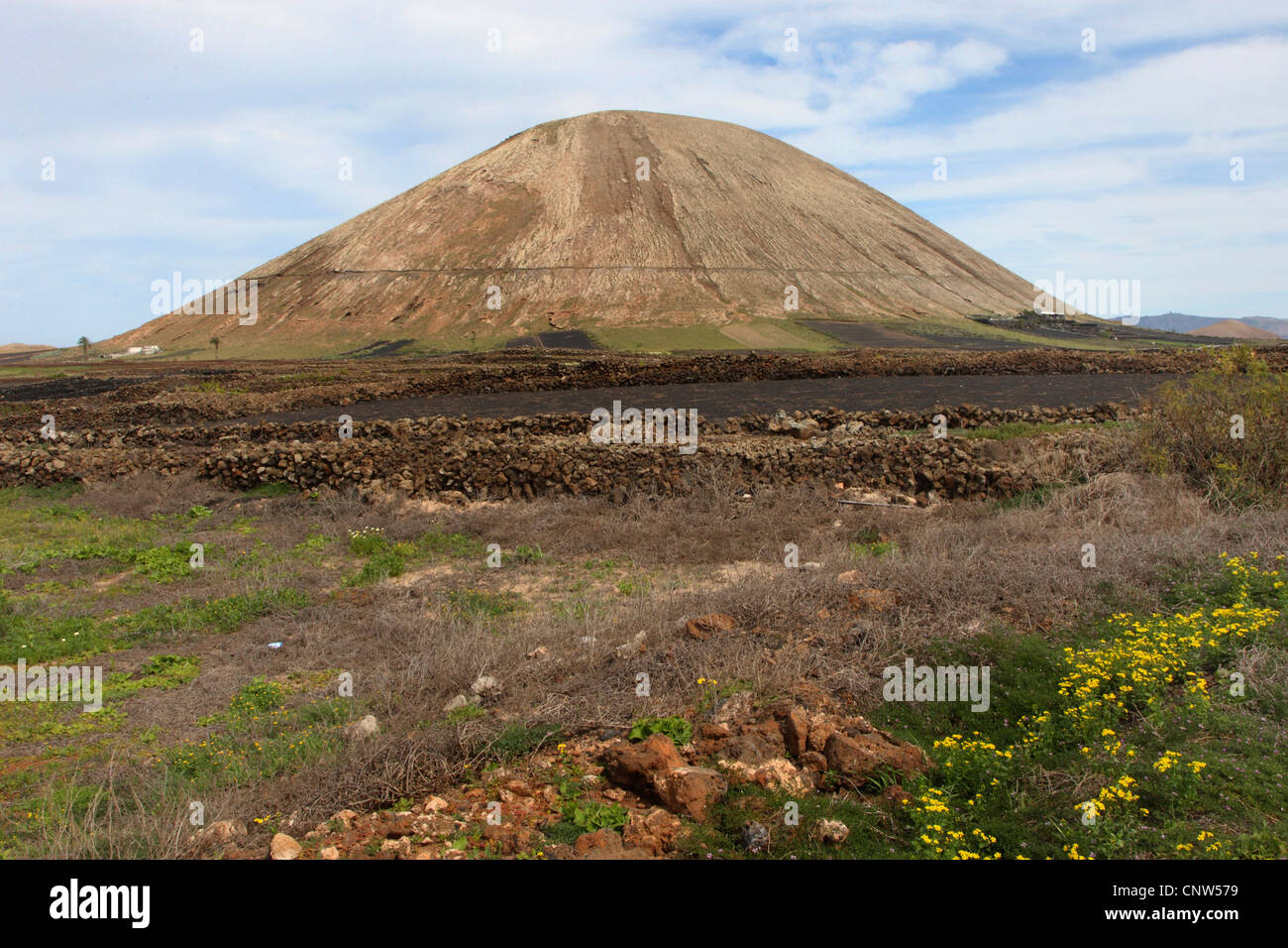 Volcano in penurious landscape hi-res stock photography and images - Alamy
