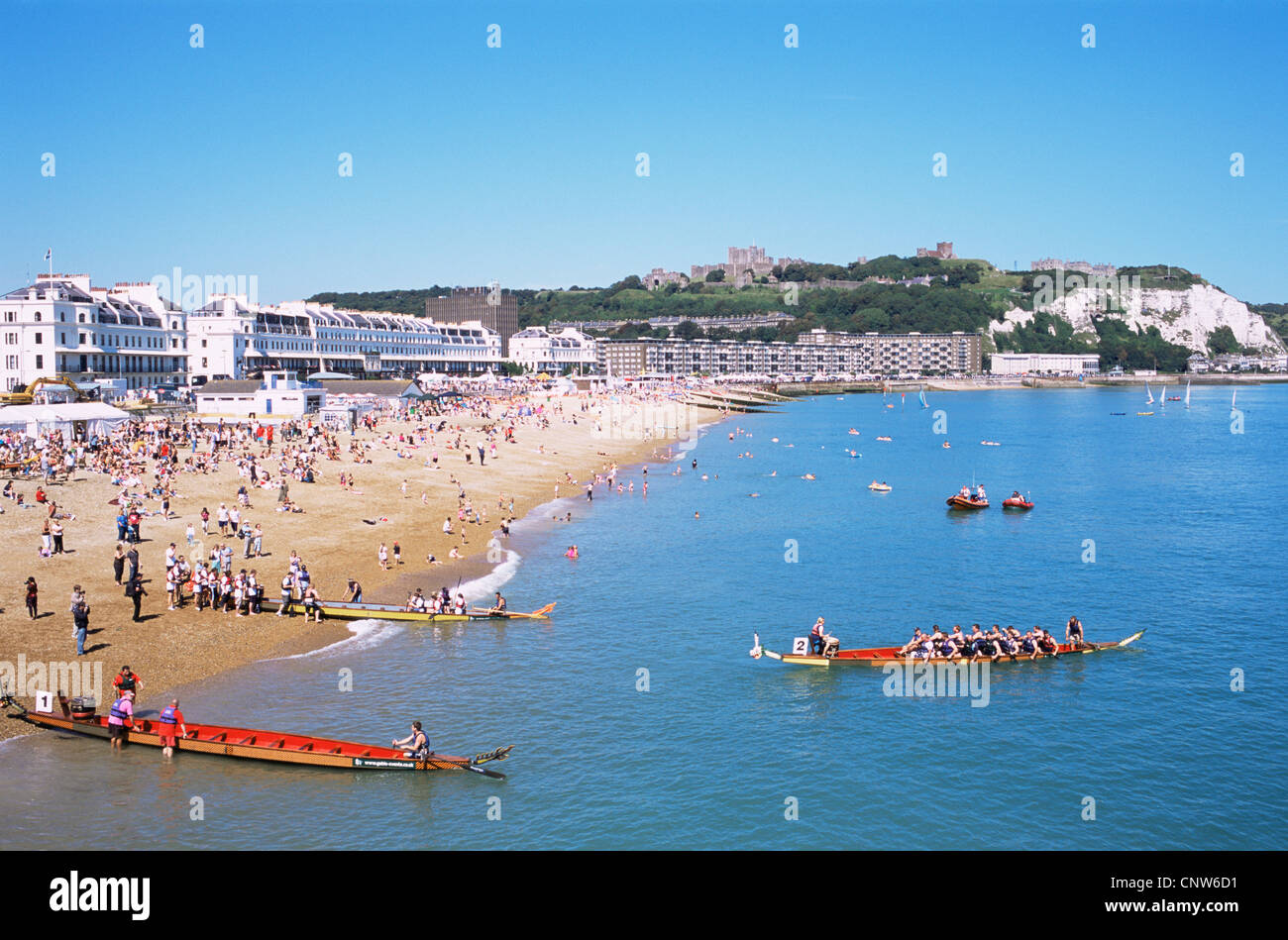 Dover harbour white cliffs dover hi-res stock photography and images ...