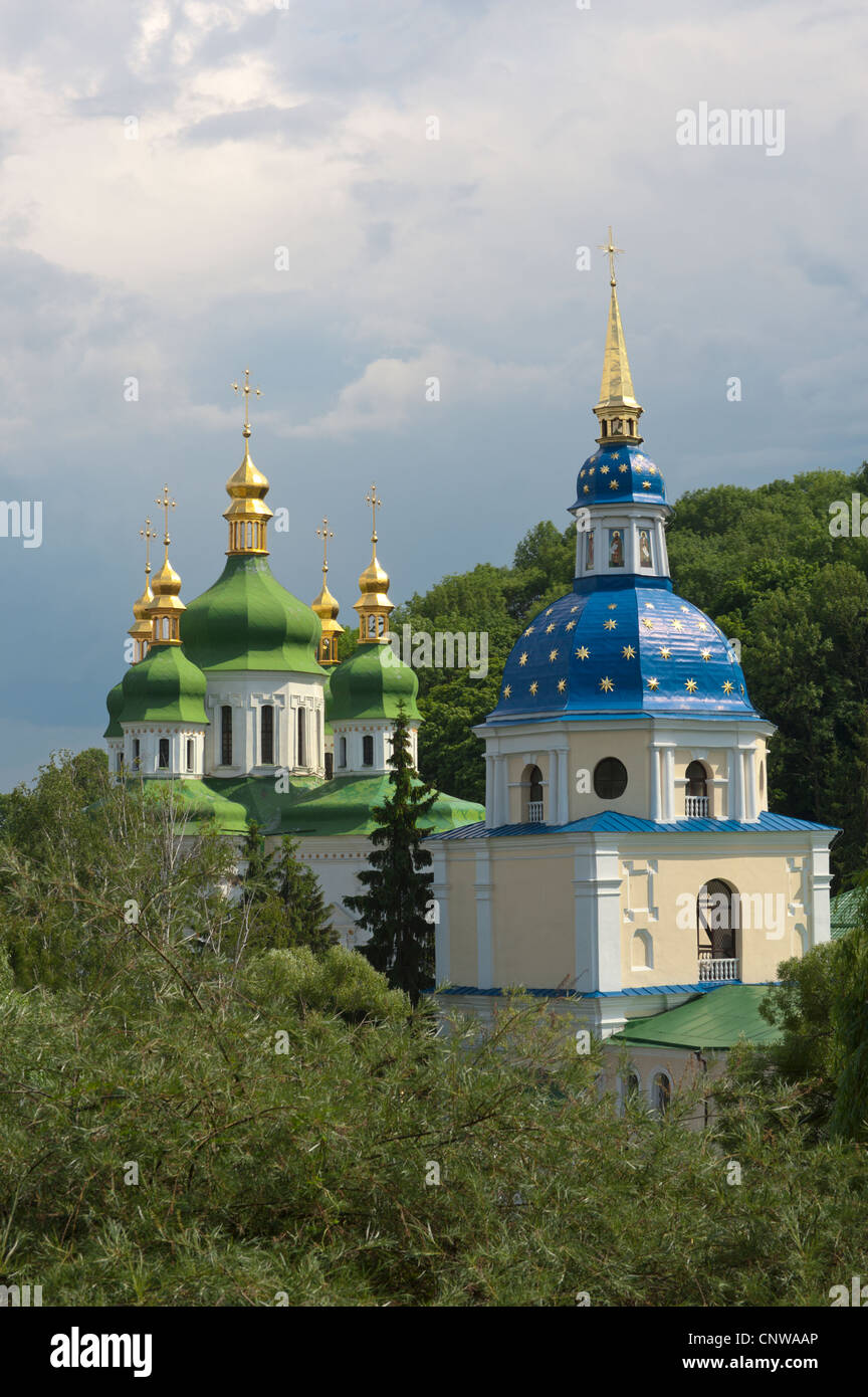 Vydubychi monastery hi-res stock photography and images - Alamy