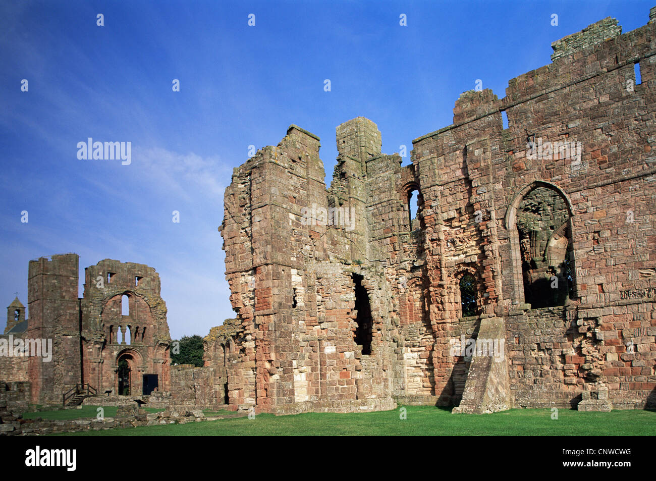 Holy island lindisfarne priory hi-res stock photography and images - Alamy