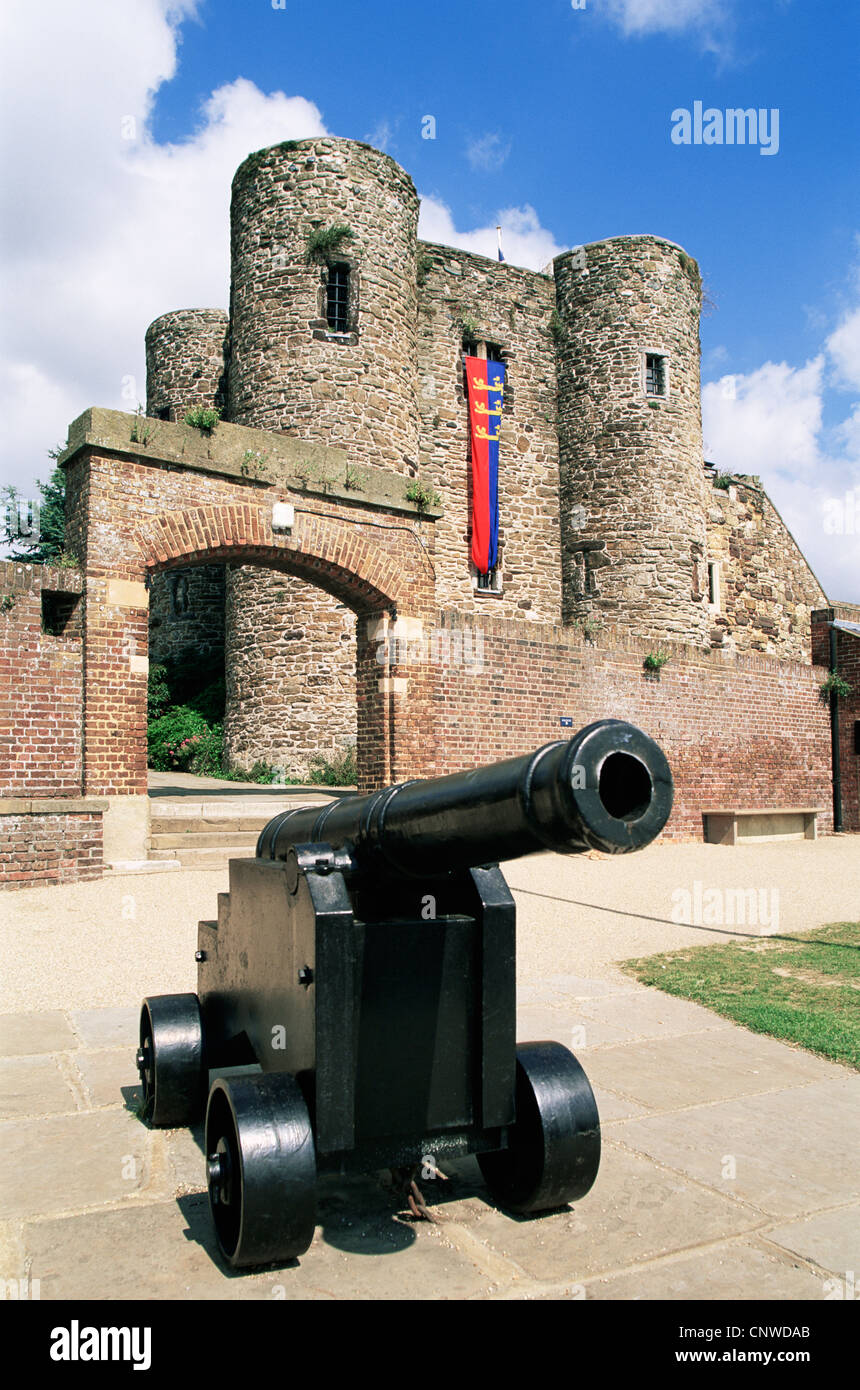 England, Sussex, Rye, Rye Castle Museum, Ypres Tower Stock Photo - Alamy