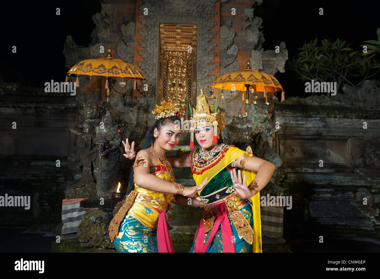 Sita Princess and Prince Rama characters of the Taman Kaja troup posing ...