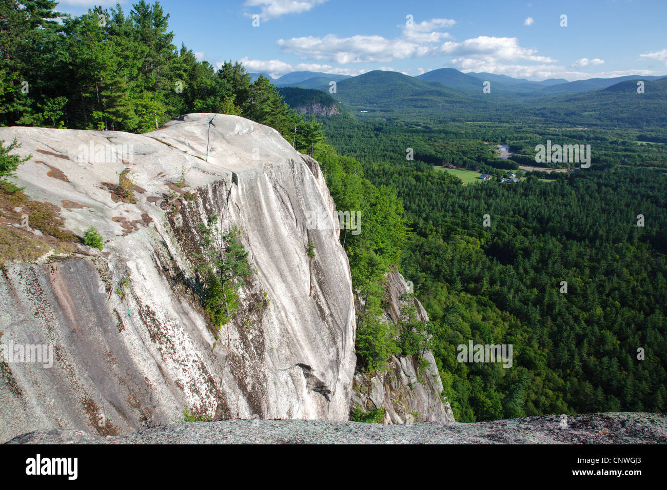 Echo Lake / Cathedral Ledge State Park - Scenic view from the summit of ...