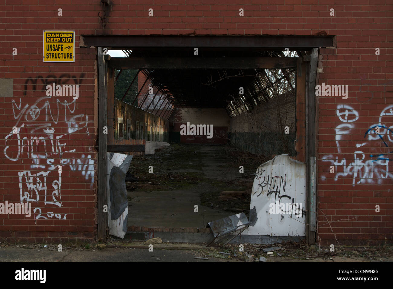 derelict factory building Stock Photo - Alamy