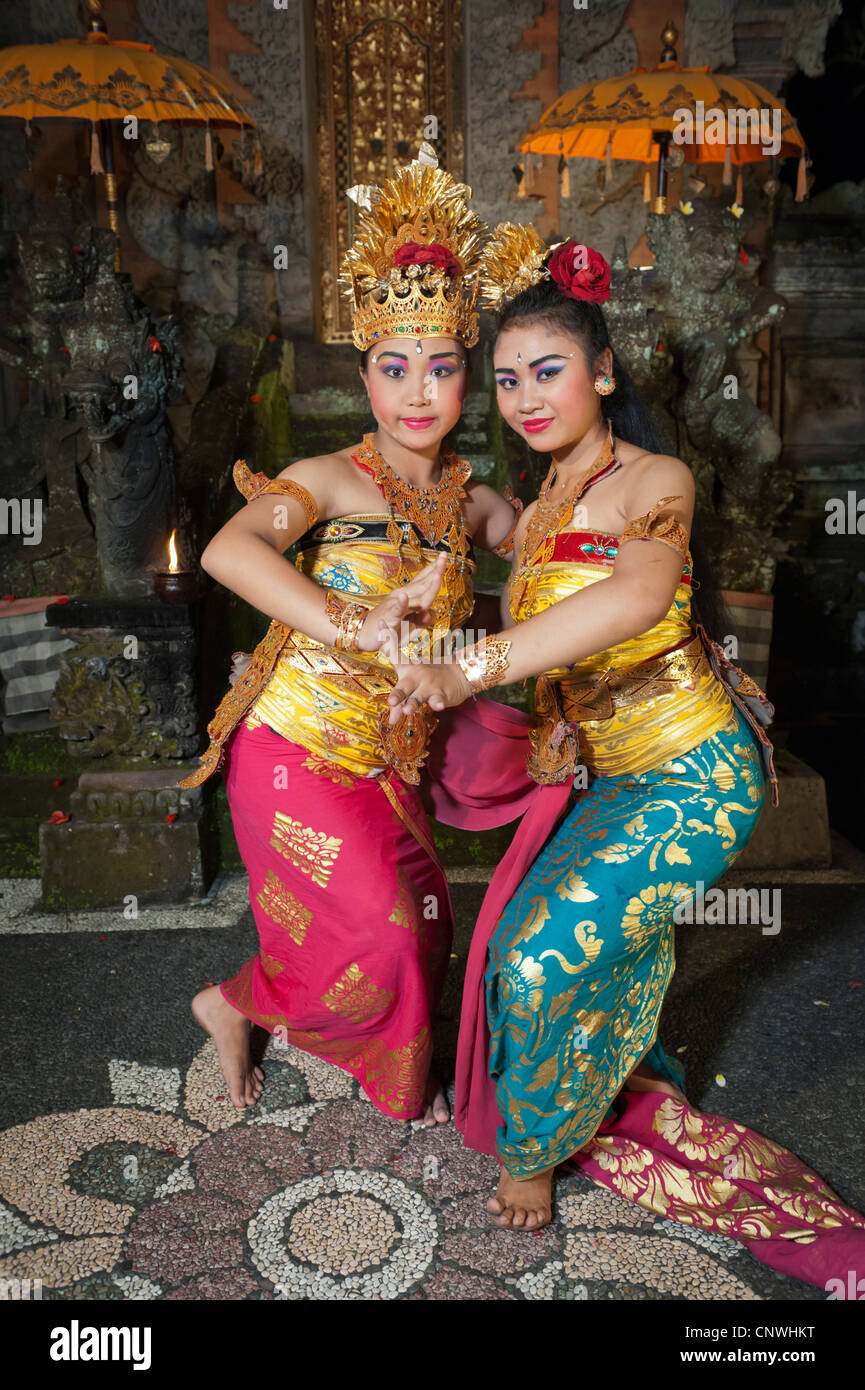 Rahwana's nice Trijata and Sita princess characters of the Taman Kaja ...