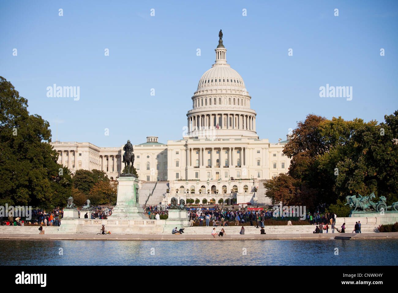 The Capitol seen across the reflecting pool Stock Photo - Alamy