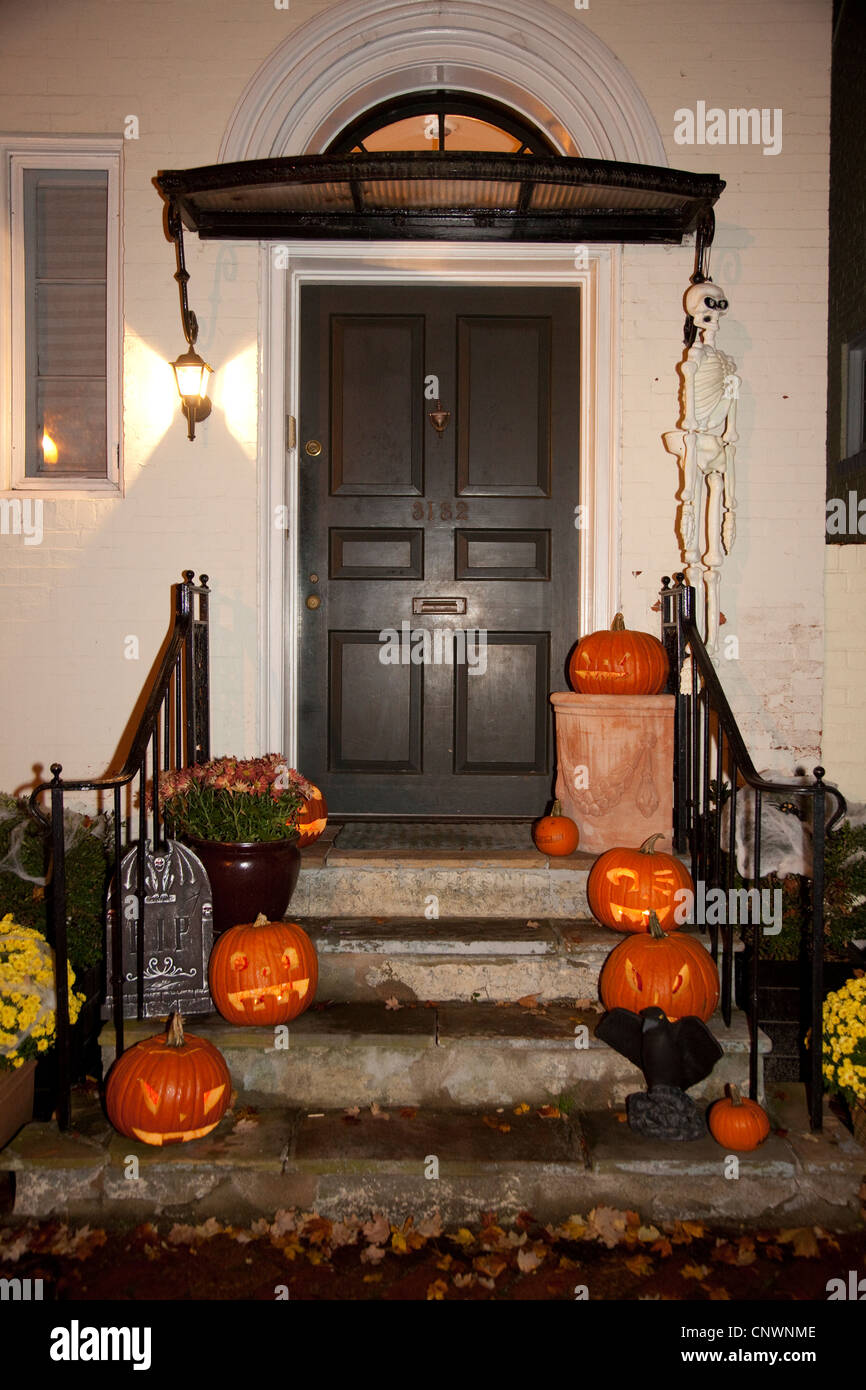 Halloween decorations in Georgetown Stock Photo - Alamy
