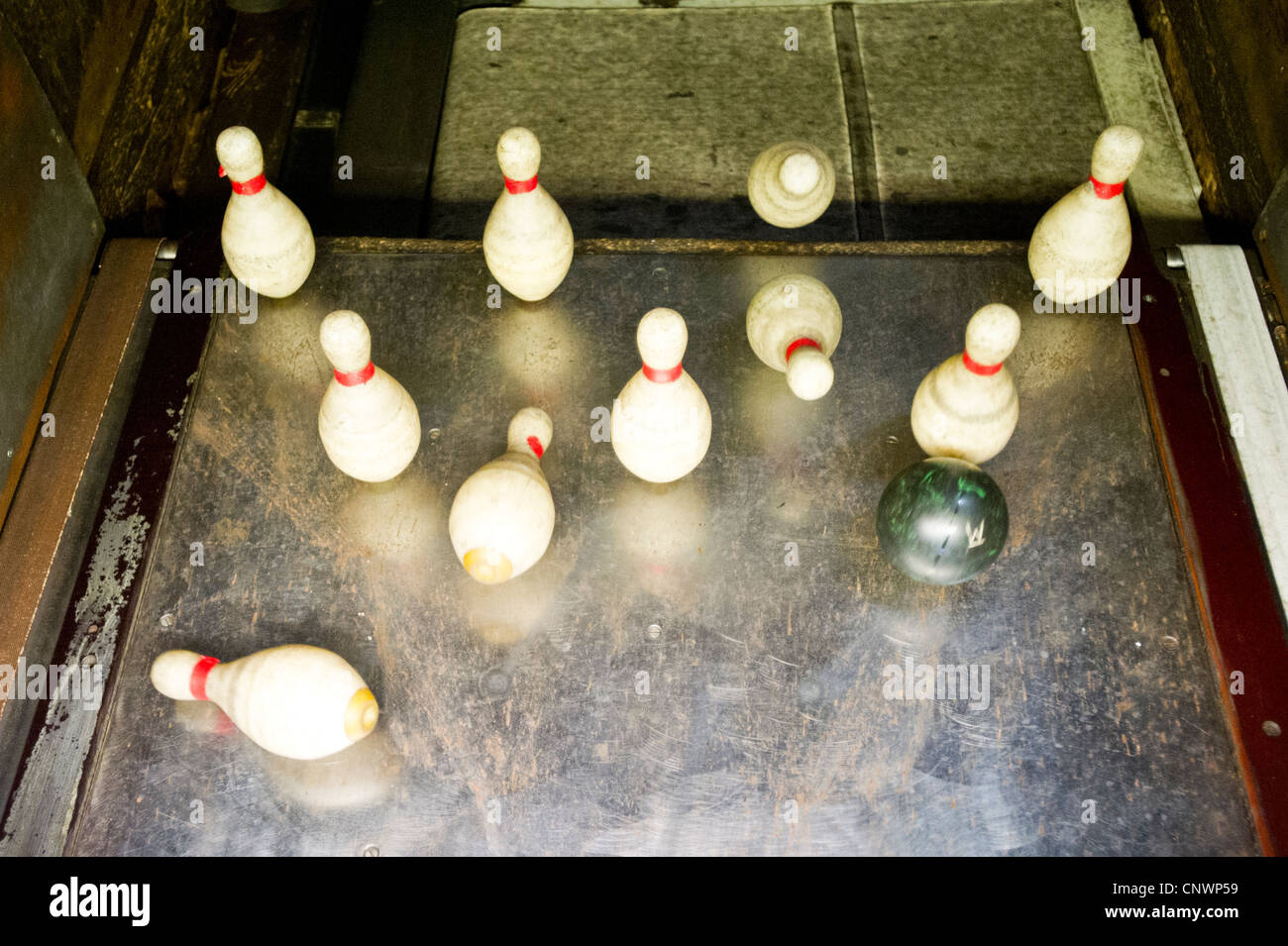 Duckpin bowling hi-res stock photography and images - Alamy