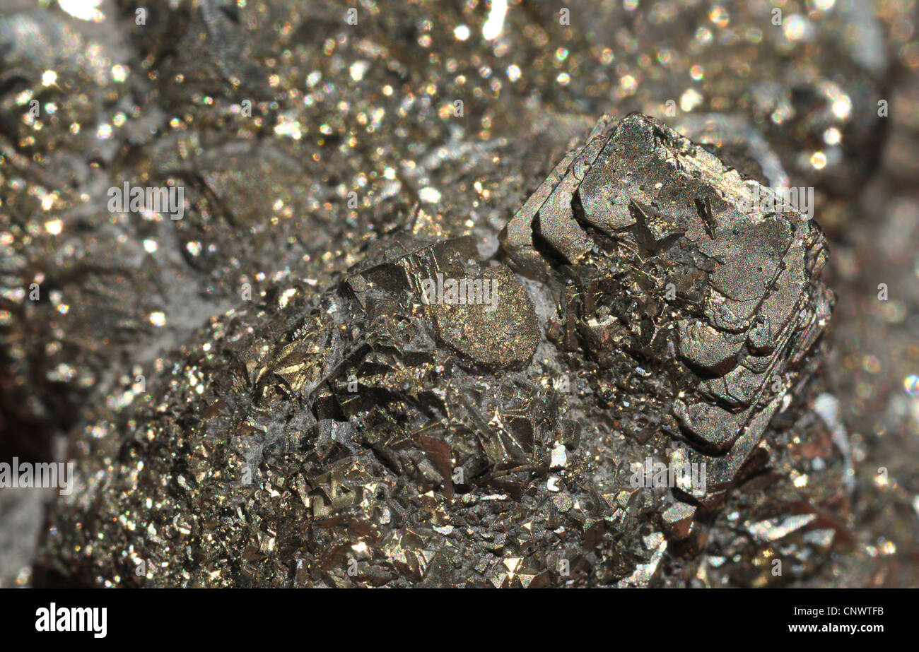 Marcasite crystal hi-res stock photography and images - Alamy