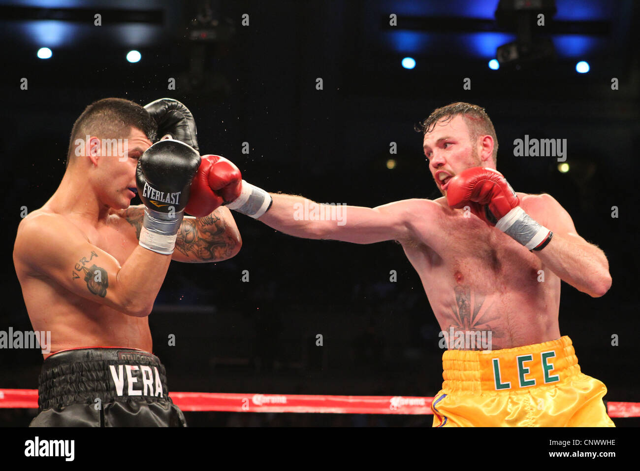 Andy Lee and Brian Vera trade punches at Boardwalk Hall in Atlantic ...