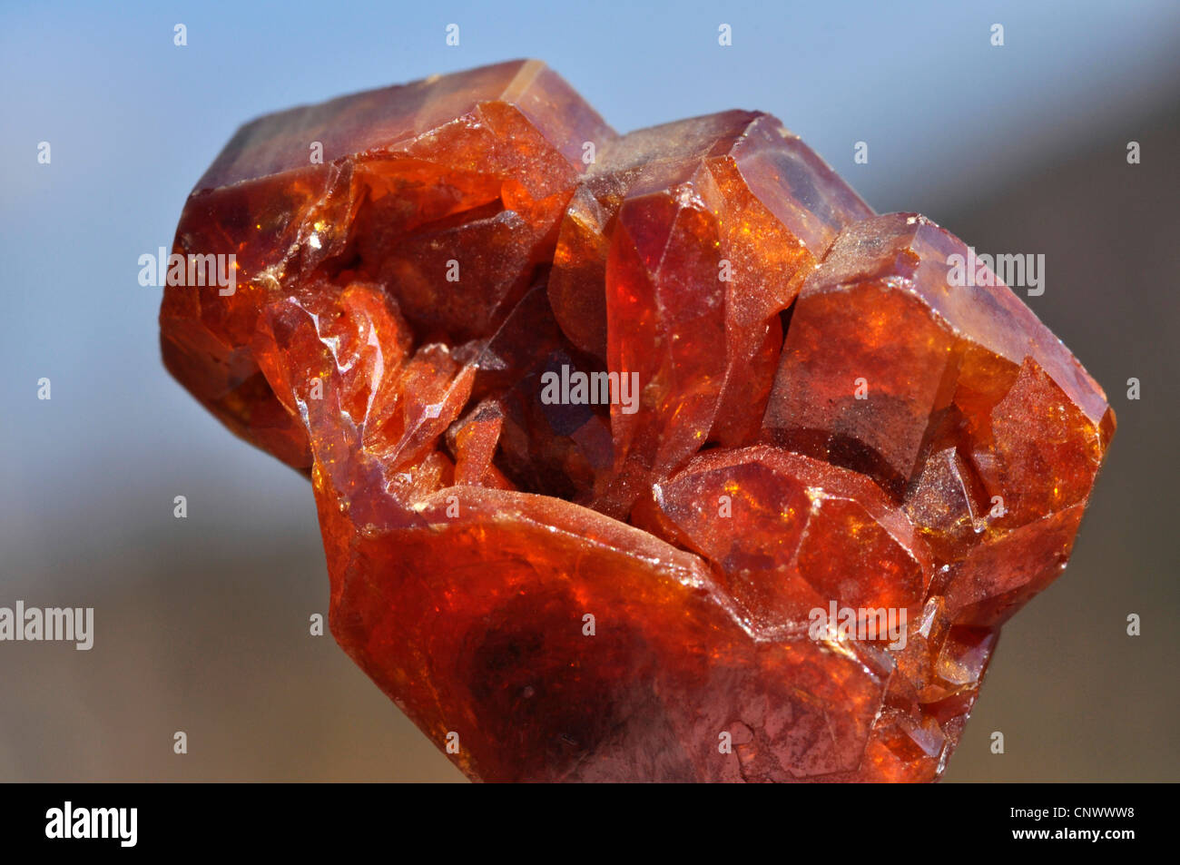 Vanadinite hi-res stock photography and images - Alamy