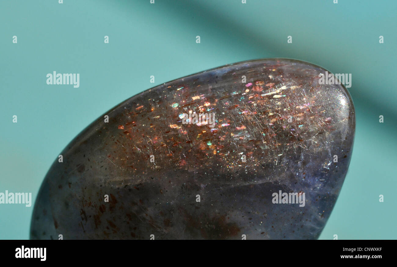 Magnesium oxide hi-res stock photography and images - Alamy