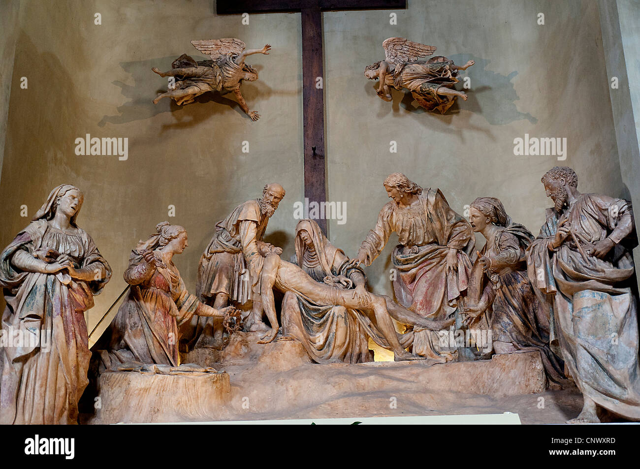 Full Size statues in a church in Modena a city in the Emilia-Romagna ...