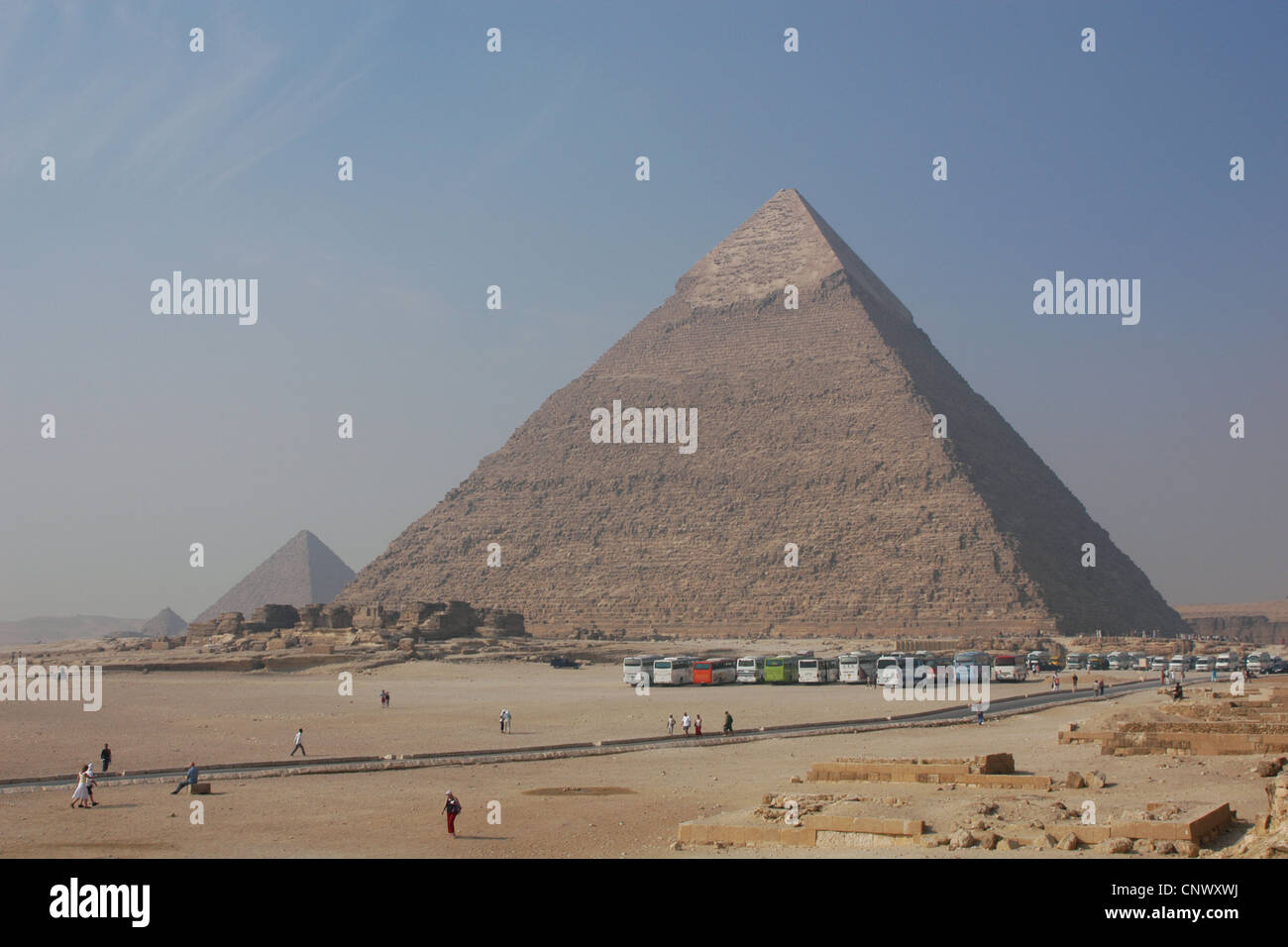 The Pyramid of Chefren (R) and the Pyramid of Menkaure (L) in Giza ...
