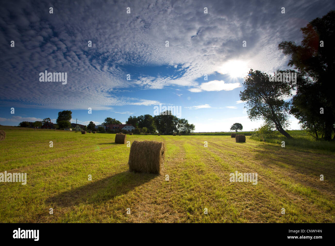 In the background a settlement hi-res stock photography and images - Alamy