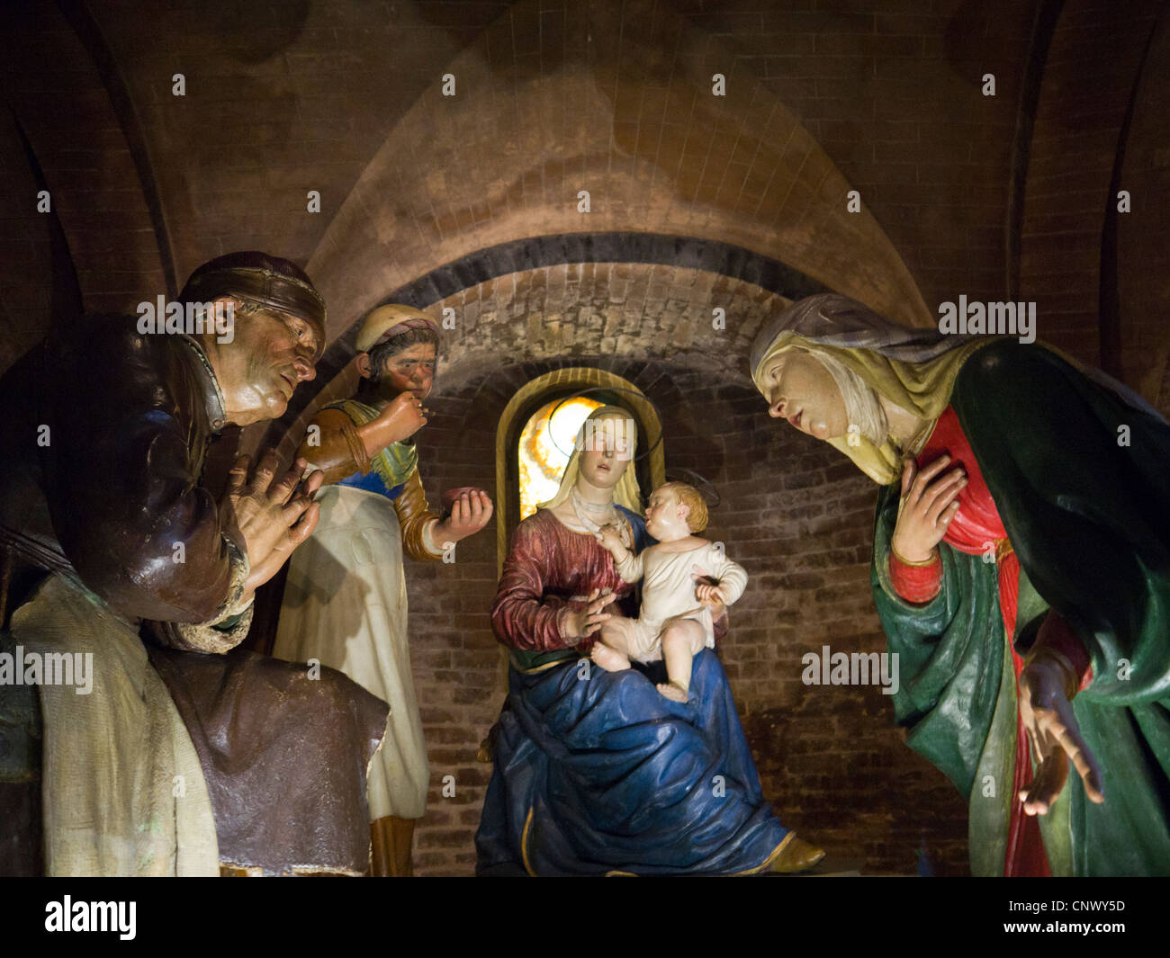 Full Size statues in the Cathedral or Duomo of Modena a city in the ...