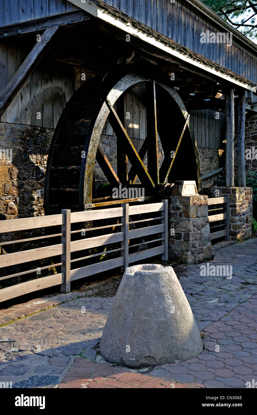 Flour grinding wheel hi-res stock photography and images - Alamy