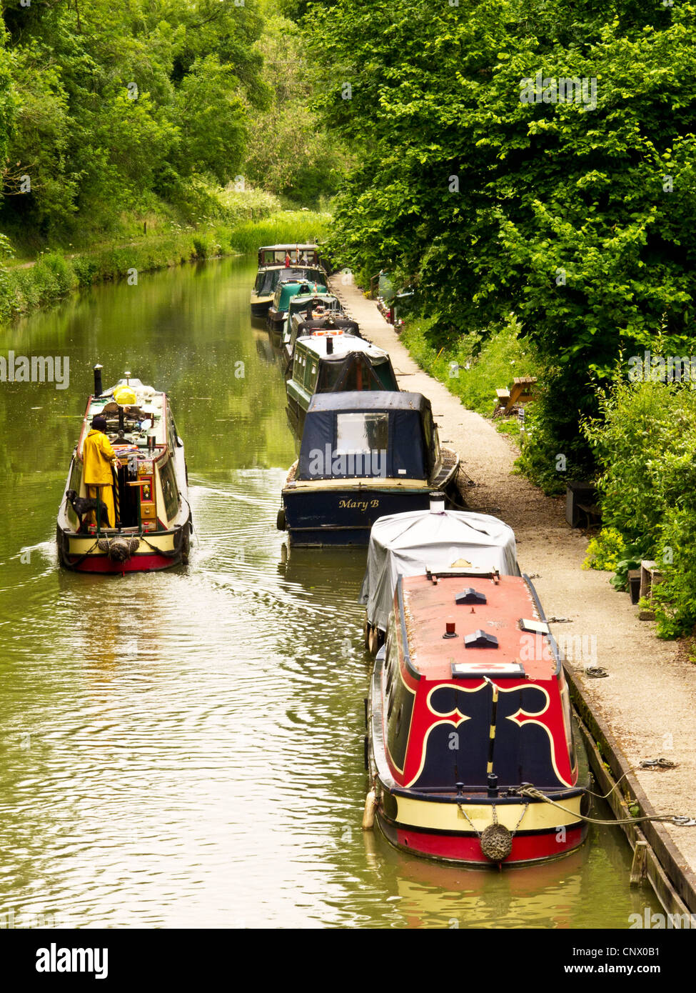 English narrowboat hi-res stock photography and images - Alamy