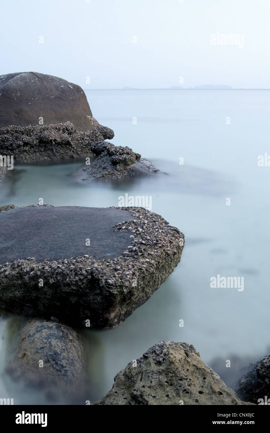 Smooth ocean hi-res stock photography and images - Alamy